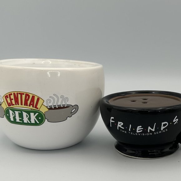 Silver Buffalo, LLC | Dining | Friends Central Perk Ceramic Coffee Cup ...